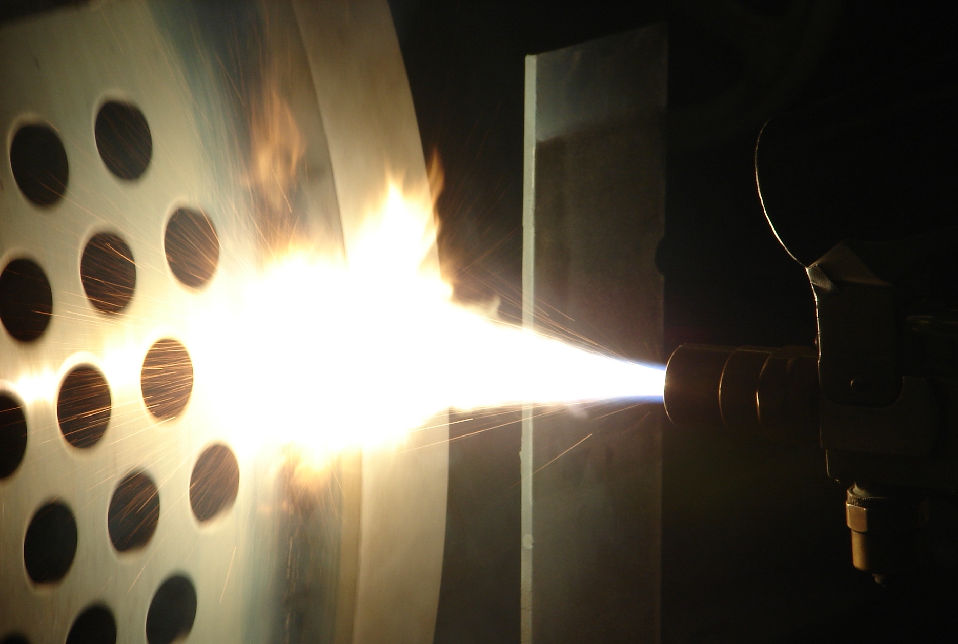 Flame powder spray systems